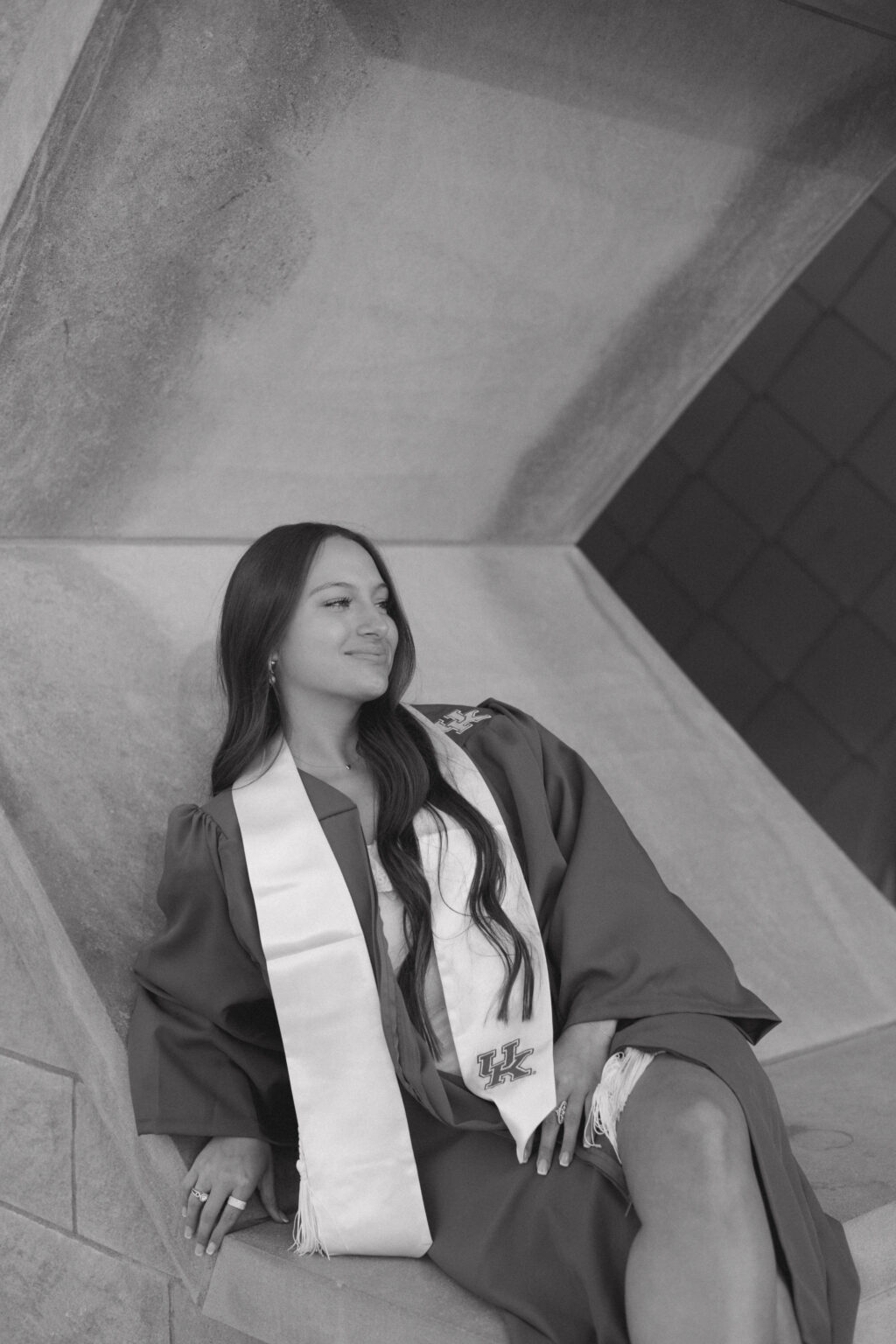 University of Kentucky – Niyah’s Grad Photos | katiemichaphotography.com