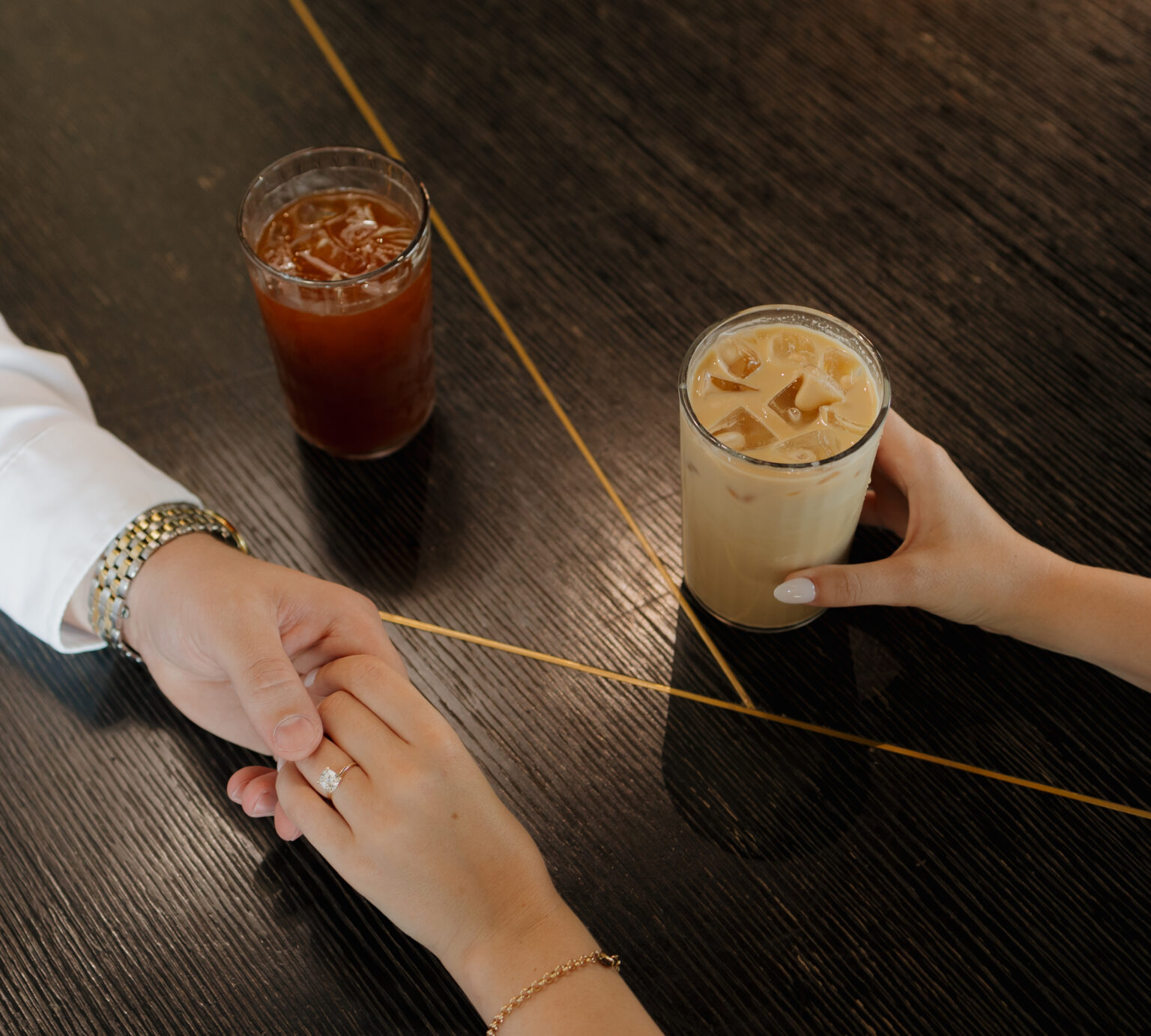 Coffee Shop Date – Engagement Photos | katiemichaphotography.com