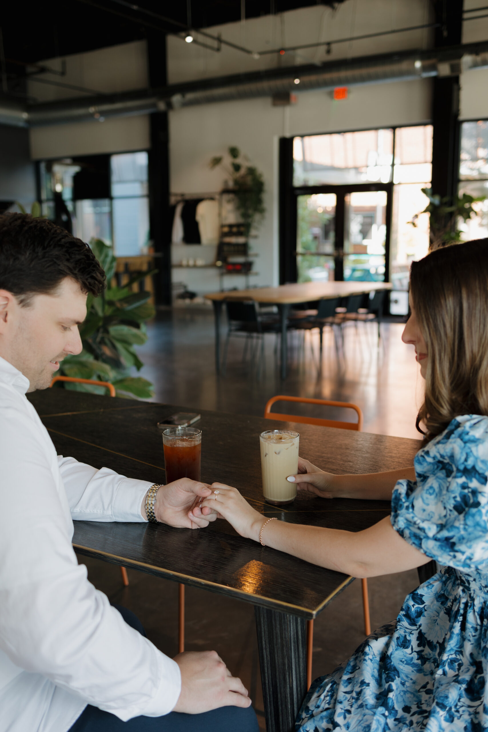 Coffee Shop Date – Engagement Photos | katiemichaphotography.com